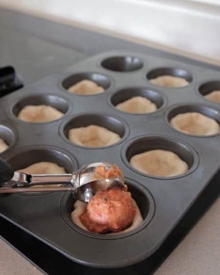 Bean and Cheese Burrito Cups - Picky Palate - Easy Appetizers!