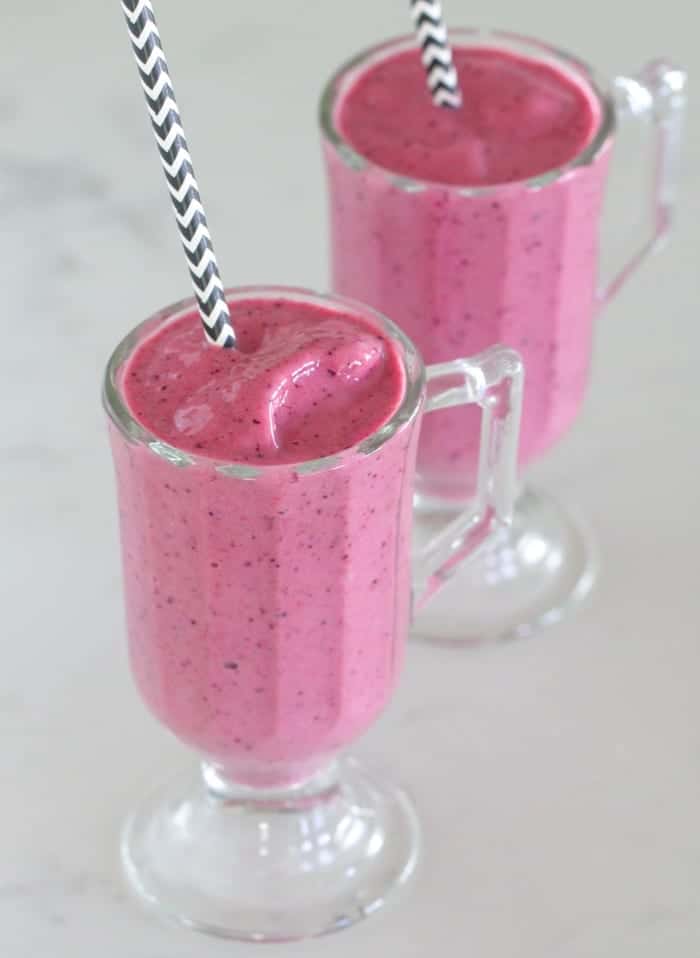 Make Ahead Freezer Smoothie Packs | Healthy Breakfast Smoothie Ideas