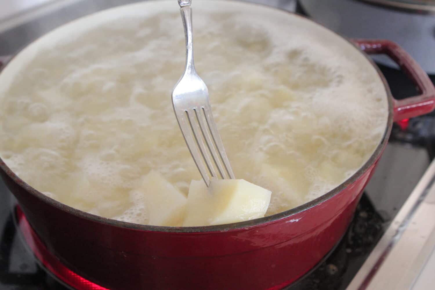 Homemade Mashed Potatoes Recipe | The Best Mashed Potatoes!