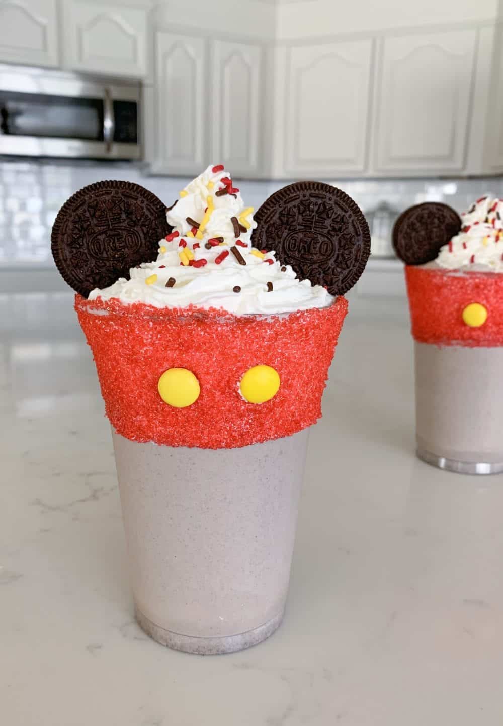 Mickey Cookies and Cream Milkshake | Best Oreo Milkshake Recipe