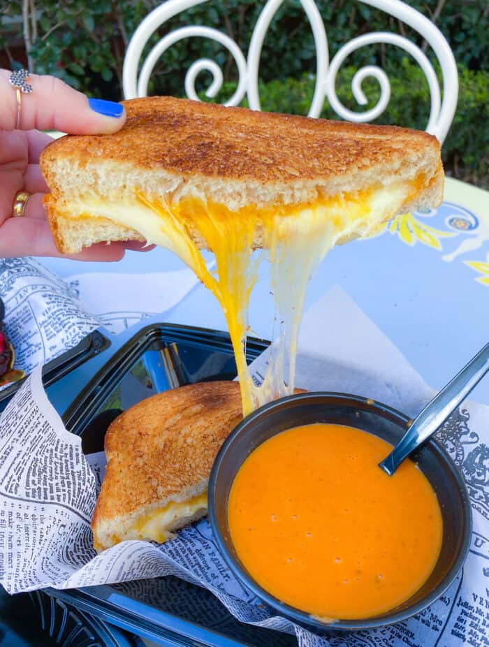 Best Disneyland Restaurants For Lunch - Disneyland Dining