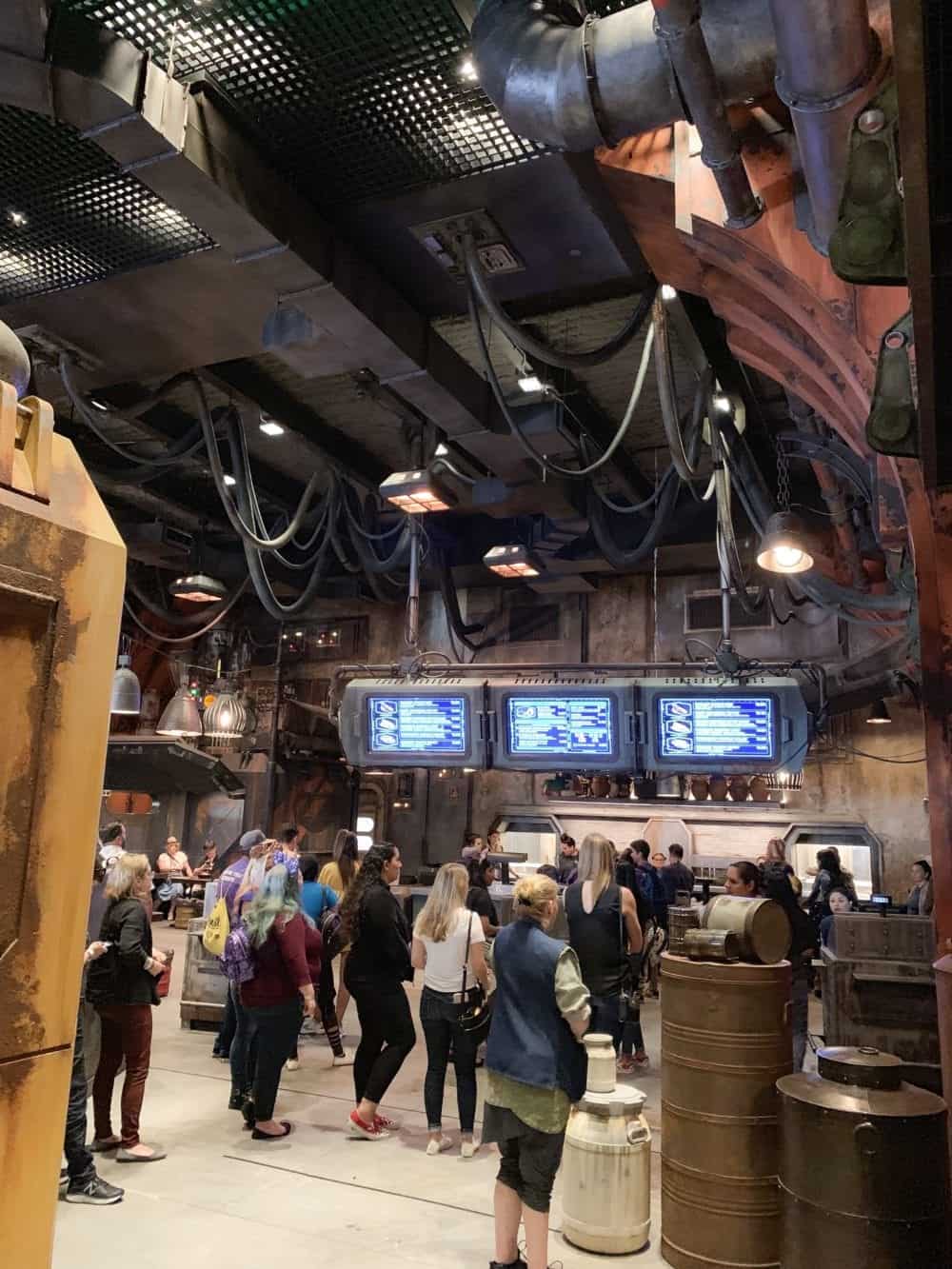 What To Eat at Docking Bay 7 Star Wars Galaxy's Edge - Star Wars Land!
