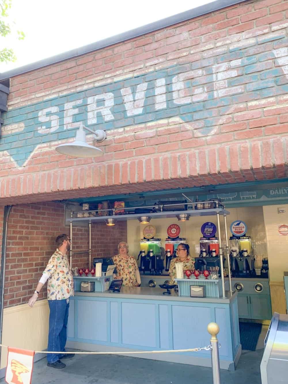 Cars Land - Ramone's Serv-ice Station - Picky Palate - Disneyland Tips!!
