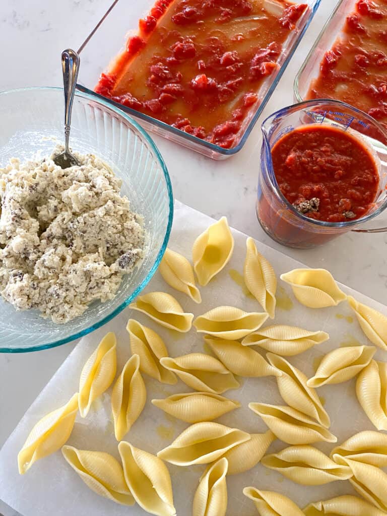 Easy Stuffed Shells with Meat - The BEST Stuffed Shells Recipe!
