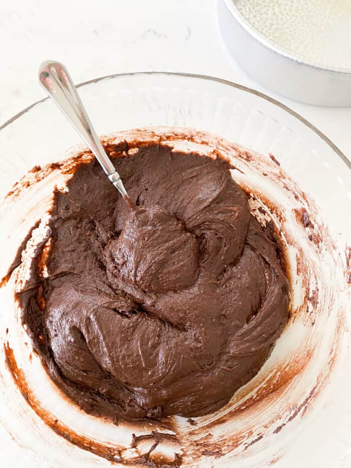 Ding Dong Cake Recipe Easy Chocolate Cake With Cream Filling