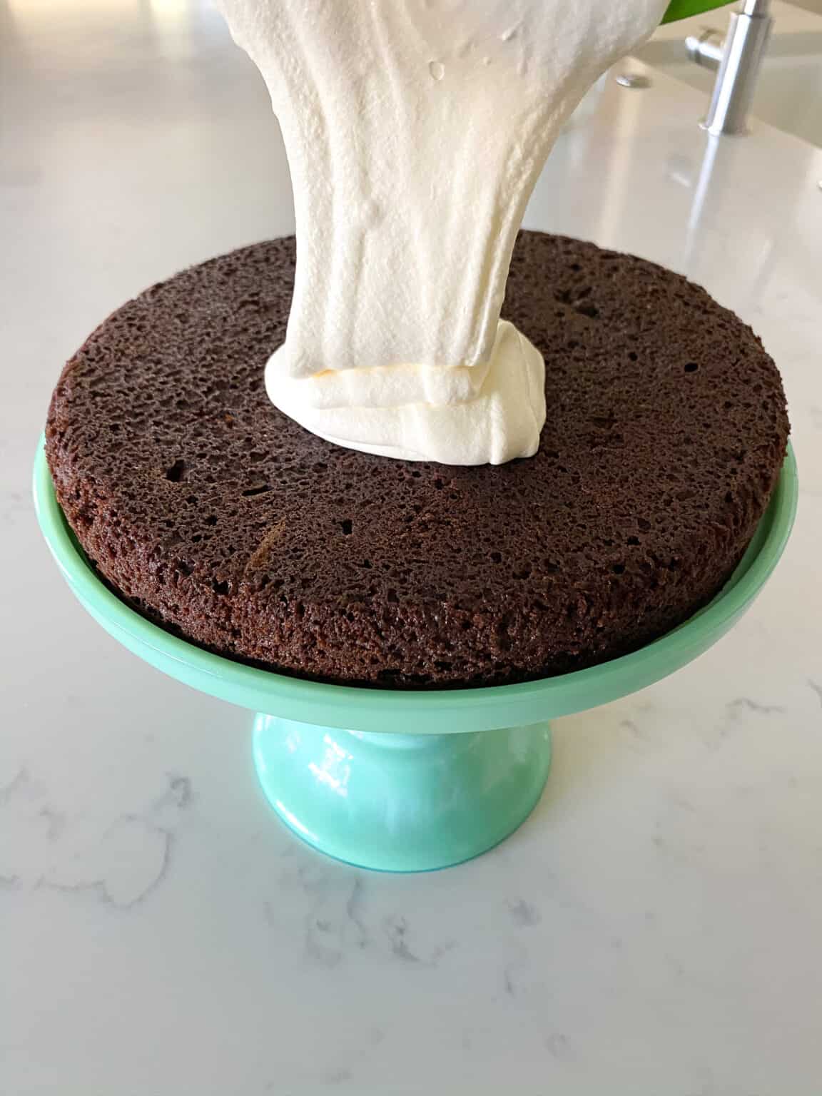 Ding Dong Cake Recipe Easy Chocolate Cake With Cream Filling