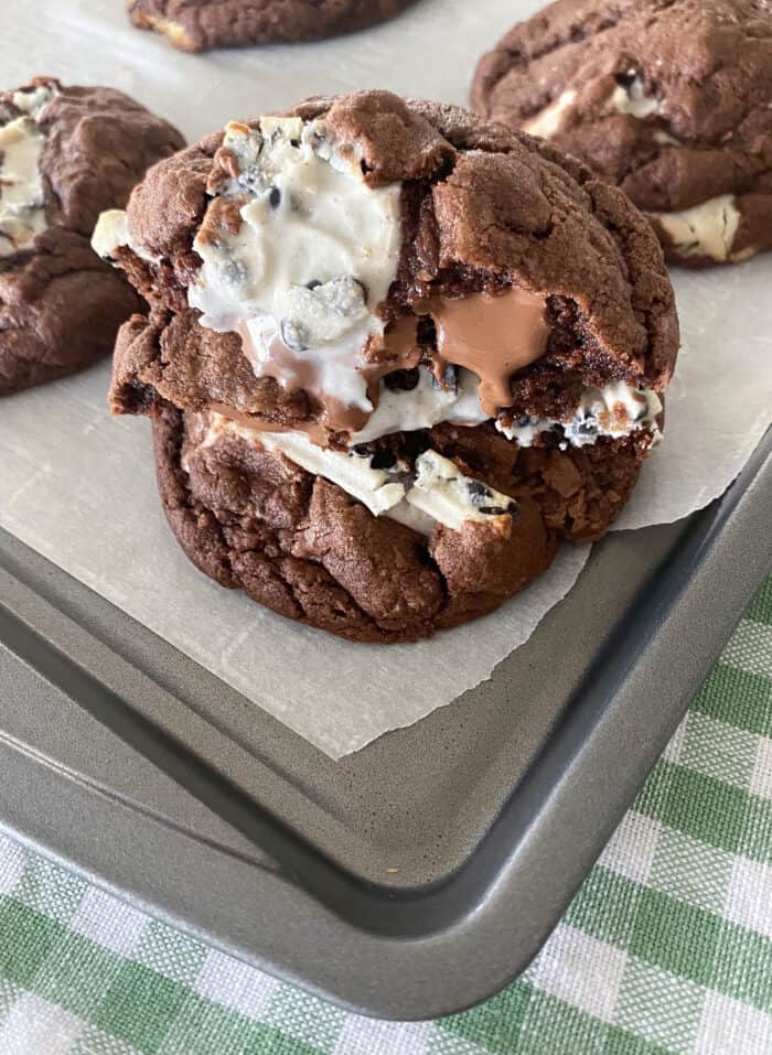 GIANT Cookies and Cream Cookies Recipe | Picky Palate