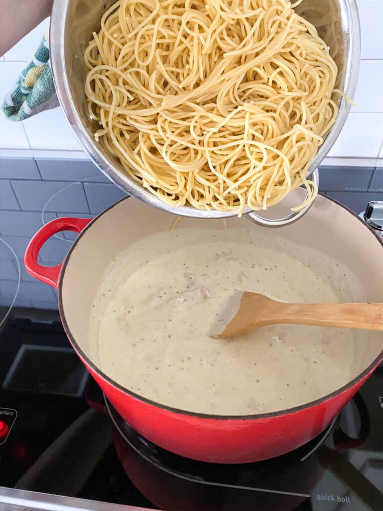 Easy White Chicken Spaghetti Bake | Picky Palate