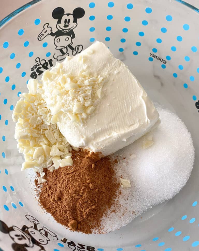 White Chocolate Churro Fat Bombs - Easy Keto Dessert Idea!