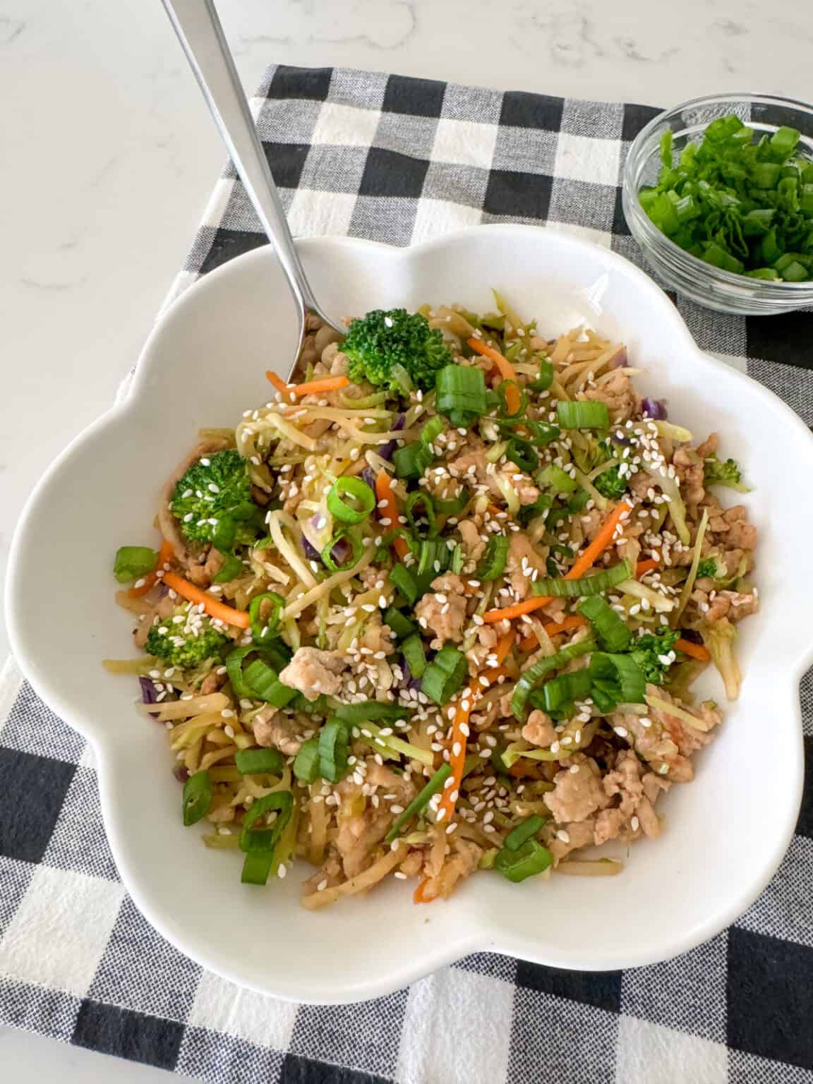 Easy Chicken Egg Roll In A Bowl - Picky Palate